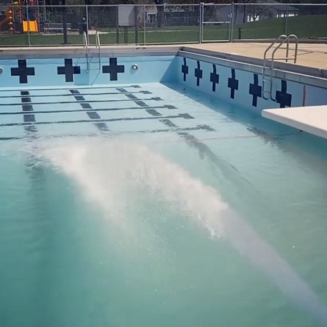 Algonquin, IL / Swimming Pool